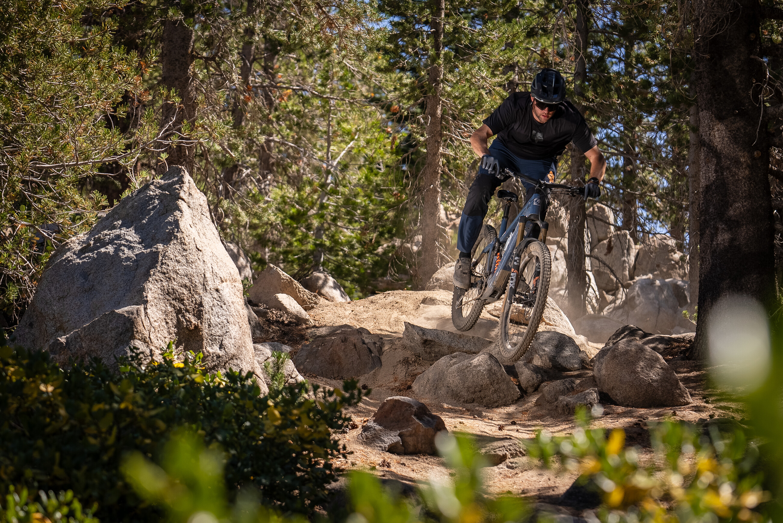 REVIEW - Pivot Shuttle LT - Mountain Bike Feature - Vital MTB