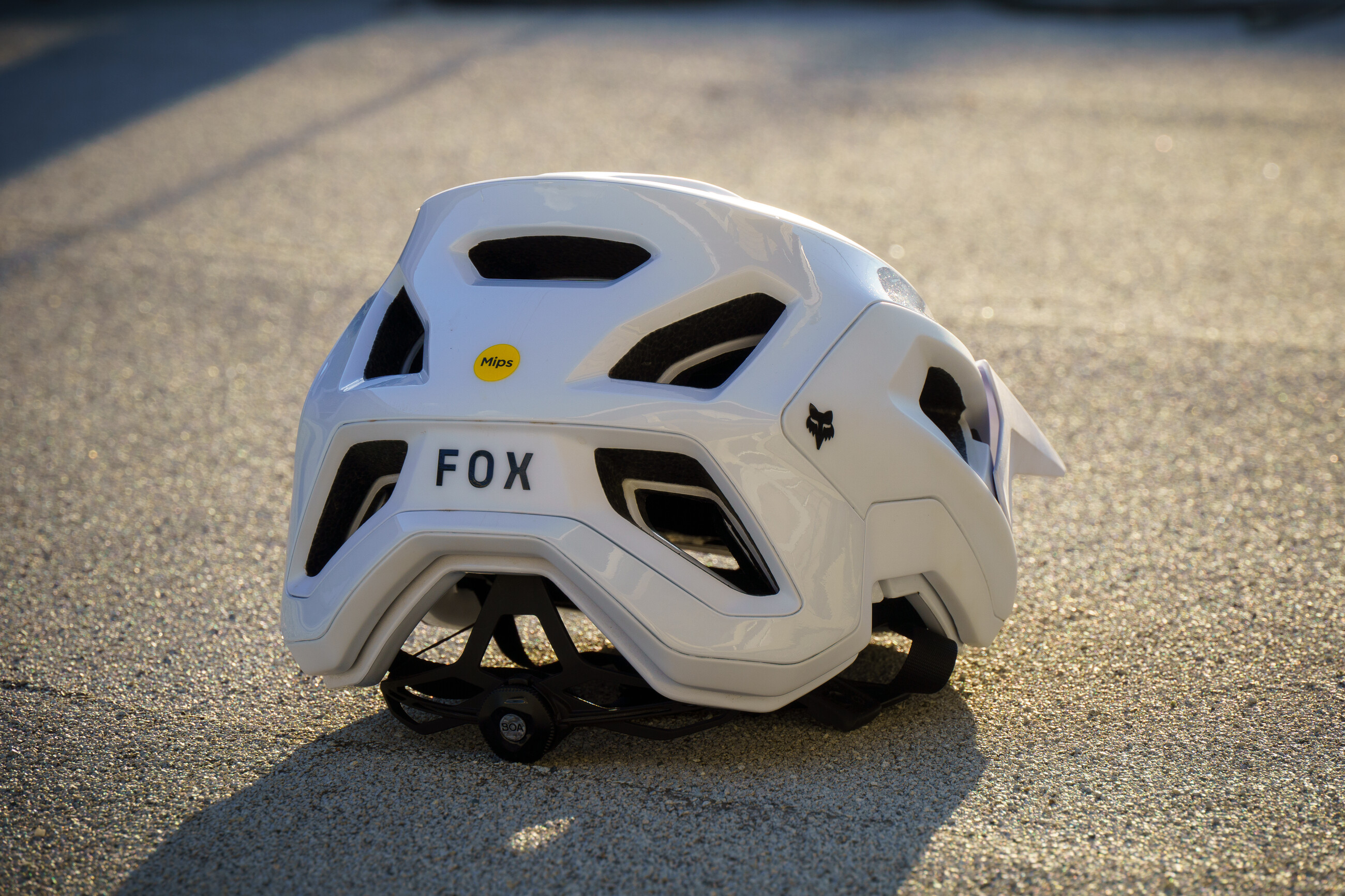 First Look | 2025 Fox Speedframe Helmets - Mountain Bike Feature ...